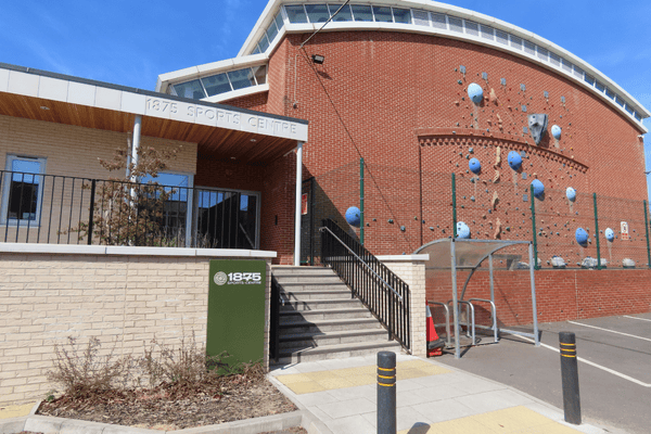 Nottingham High School | SuperCamps Kids Holiday Activities